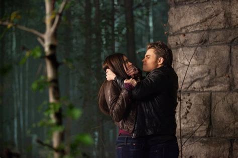 Elena On The Vampire Diaries Pictures Ps Entertainment