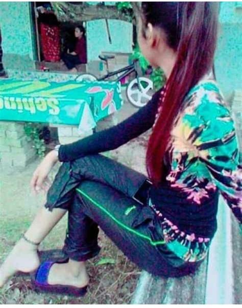 Pin By Arif Aiman On Quick Saves Simple Outfits Women Nylon Pants