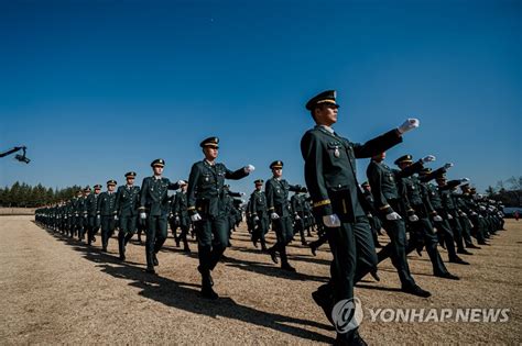 국가에 충성 국민에 헌신 연합뉴스