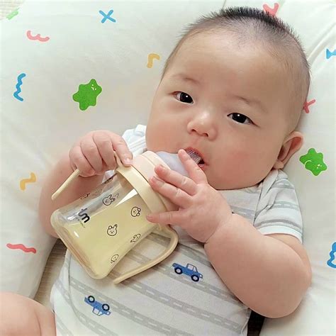 토비앤몰리toviandmolly 토비앤몰리신생아젖병 𖤐주안주영맘say 첫째부터 둘째까지 정말 잘 사용하고 있는 토비앤몰리젖병 우리 빵똘이는 토비앤몰리 젖병and젖꼭지