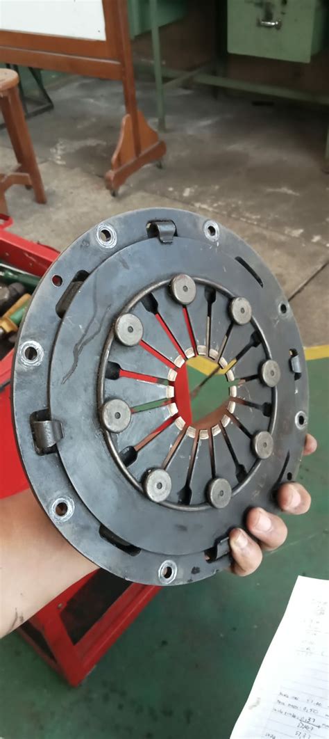 Komponen Engine Job Sheet Praktek