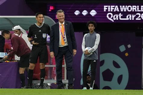 世界杯，留给中国裁判马宁的时间不多了 知乎