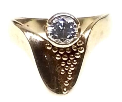 Lot 14k Yellow Gold And Diamond Ring Size 75
