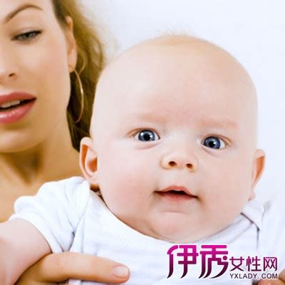 梦见抱个小男孩图梦见抱个小男孩是什么意思 不同的人梦见有不同的寓意 3 伊秀星座 yxlady