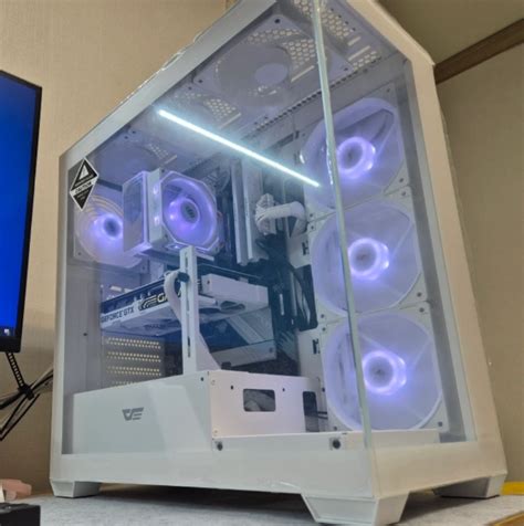 5700x3d 게이밍 어항반본체 당근 중고거래