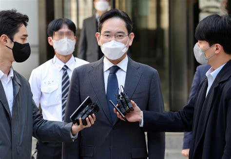 삼성전자 이재용 회장 취임 후 오늘 첫 창립기념일…행사 축소 서울경제