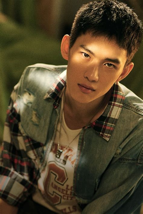 Liu Xiaobei Biografía Mejores Películas Series Imágenes Y Noticias La Vanguardia