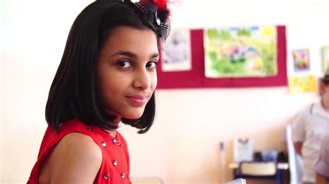 ჩემი ბედნიერი ბავშვობა Youtube