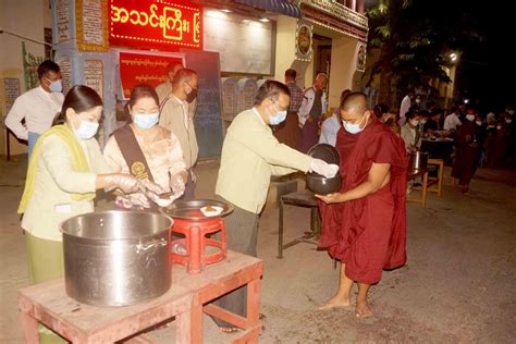 အထွေထွေအုပ်ချုပ်ရေးဦးစီးဌာန ၃၂ နှစ်မြောက် နှစ်ပတ်လည်နေ့အထိမ်းအမှတ်အဖြစ