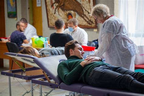 Київські студенти здали кров Вечірній Київ