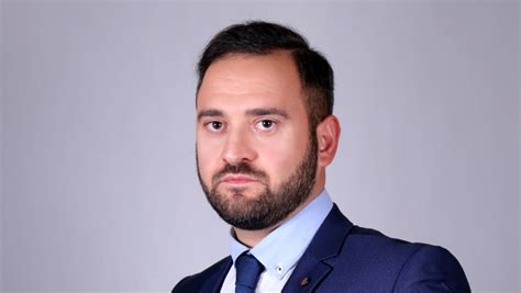 დავით ჩიხელიძე ოლიგარქიული პრივატიზაცია პოსტსაბჭოთა სივრცეს სწორედ დასავლეთმა მოახვია თავზე