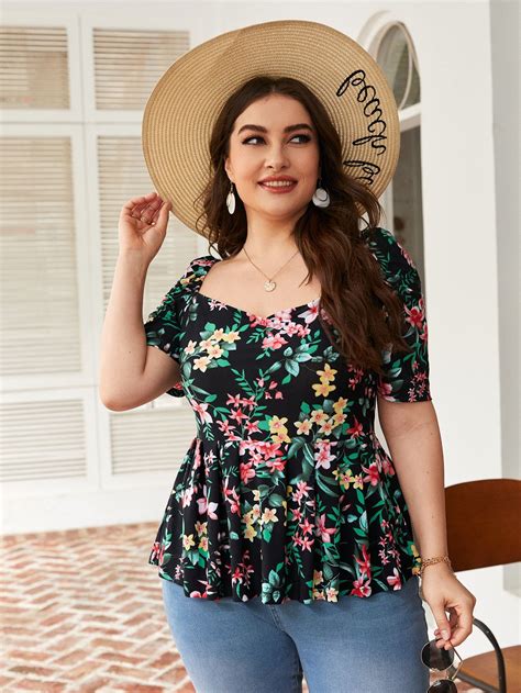Floral Sweetheart Peplum Top For Plus Size Women