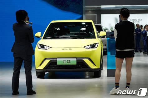 단돈 1300만원 Byd 전기차 ‘시걸에 전세계가 긴장 뉴스1