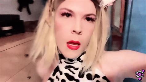 Multiple Prostate Orgasms In Chastity Jessica Bloom The Eporner