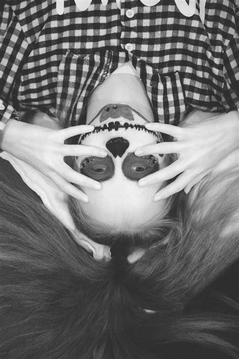 무료 이미지 사람 검정색과 흰색 화이트 사진술 어스름 할로윈 검은 단색화 두개골 구성하다 그림 눈 안경