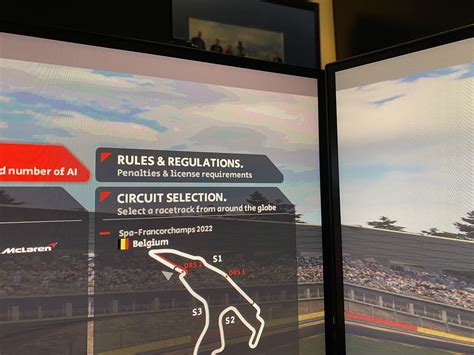 Has The Centre Screen Of My 3 Screen Layout Gone Wonky Notice The Weird Colours While The