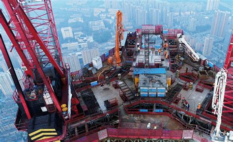 中国首创空中造楼机4天盖起一层楼 手机凤凰网