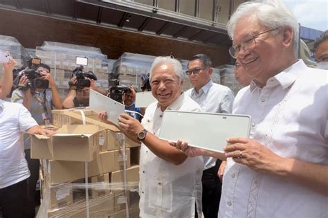DOTr Receives First Batch Of Vehicle Plates Filipino News