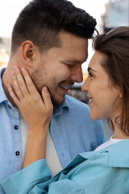 Free Photo People Being Intimate In Public Side View