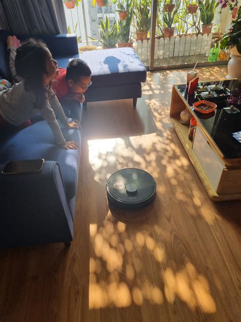 Robot Hút Bụi Lau Nhà Dreame D9 Max Bản Quốc Tế