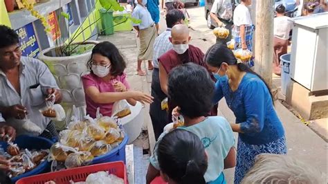 29 11 22 သရက်တောကျောင်းတိုက် သဘာဝတရားရိပ်သာ၌ နေ့လယ်ပိုင်း ထမင်း ဟင်း ကုသိုလ်တော်။ Ph 09444511066