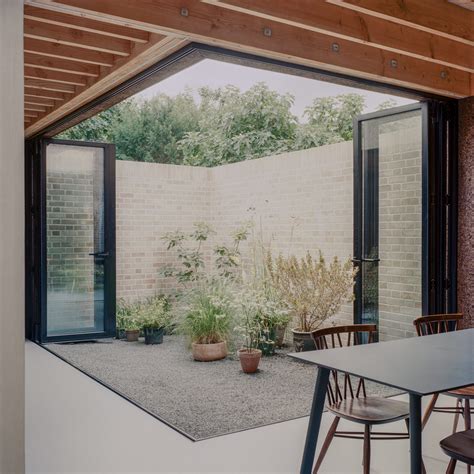 Recyclable Cork House Is Built From Cork Blocks