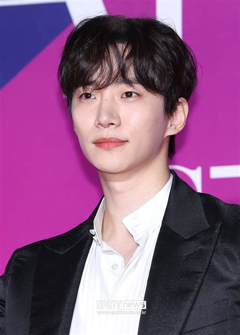 [포토s] 이준호 백옥 피부