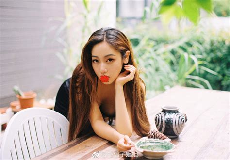 相信人生不会亏待你你吃的苦 你受的累 你掉进的坑 你走错的路都