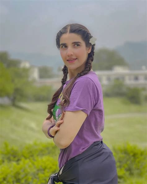 Hareem Farooq Names Her Favorite Cricketer Incpak