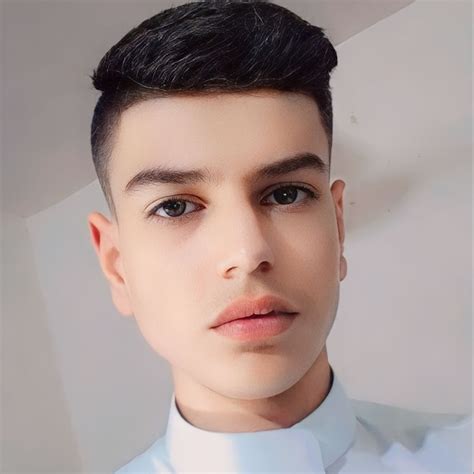Hussein Youtube