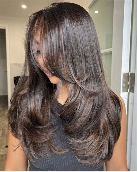 Franja Longa Corte Versátil Para Todos Os Formatos De Rosto