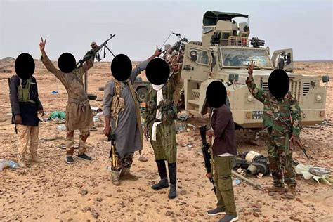 Tuareg Rebels Capture Chinese Norinco Vp11 Mrap In Combat Against