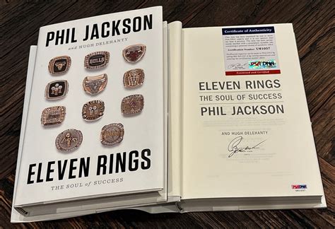 Phil Jackson Signed Eleven Rings Book Bulls Lakers Coach 11x Champ Psa