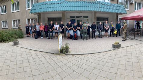 Складна схема ухилянти вигадали незвичний спосіб перетнути кордон фото Читайте на Ukr Net