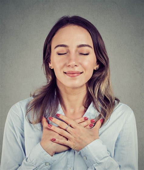 If A Person Focuses On These 5 Things Theyre Destined To Feel Insecure Yourtango