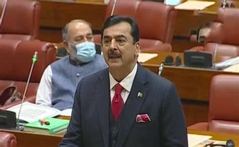 Yousaf Raza Gillani Elected Unopposed As Senate Chairman