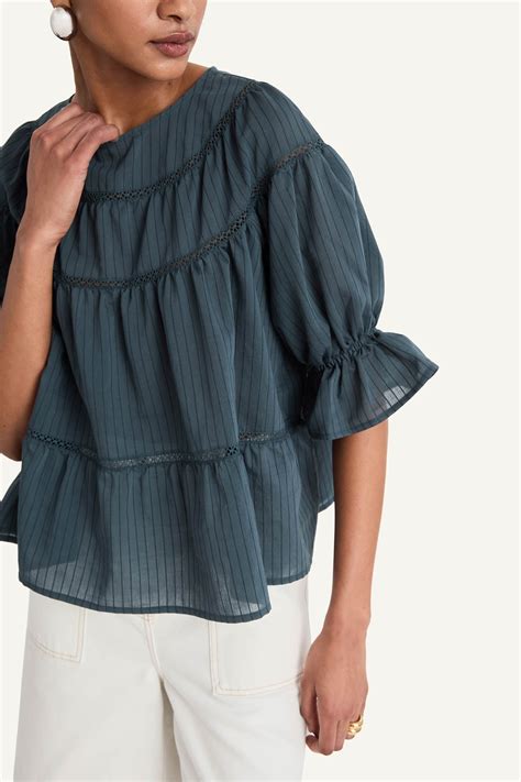 Sol Top In Deep Slate Merlette