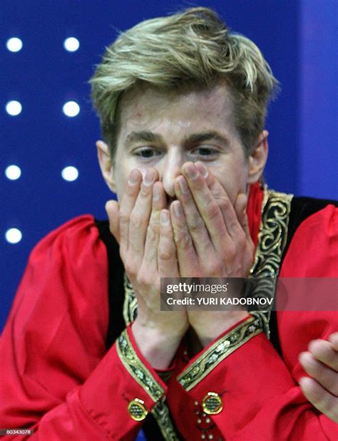 Canadas Jeffrey Buttle Celebrates His Results After Performs His News Photo Getty Images