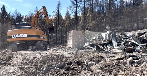 Couple Lose Dream Home In Elmo Fire Cleanup Begins With Community Support