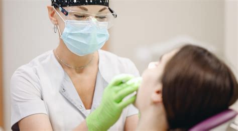 Гострий зубний біль стоматологічний блог Sirius Dent