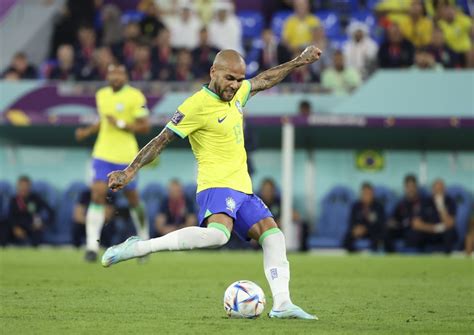 Caso Dani Alves La Víctima Pide Que Siga En Prisión Al Persistir El