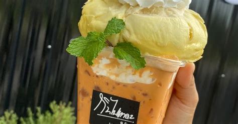 รวมรูปภาพของ ชาข้าวเหนียวทุเรียน เมนูแปลกแต่ฟินจากร้าน กินไปเหอะ รัต