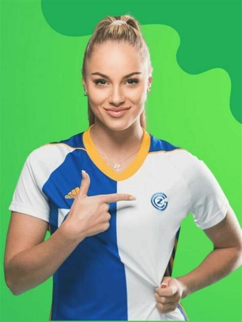 Ana Maria Markovic The Sexiest Footballer In The World Poking Stars