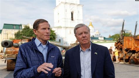 Сенатори США закликали запровадити санкції проти Росії Цензор НЕТ