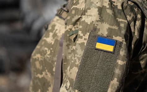 Героїні нашого часу Руслана з Черкащини змінила кабінет в міграційній службі на службу у