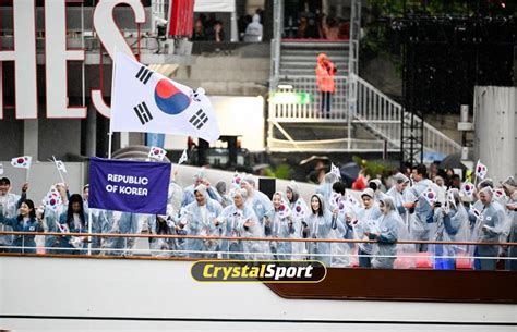 სამხრეთ კორეა ჩრდილოეთ კორეაში აერიათ სკანდალი გახსნის ცერემონიაზე Crystalsport