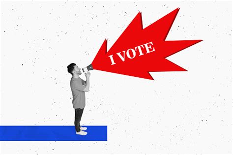 행복 한 남자의 복합 사진 콜라주 메가폰 비명 투표 대중화 캠페인 선거 확산 페인트 배경에 고립 된 35 39세에 대한 스톡 사진 및 기타 이미지 Istock