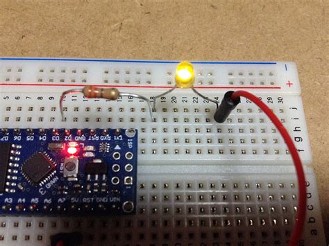 Arduinoのプログラミング事始めにLチカArduino nano版 Digi Mecha Works