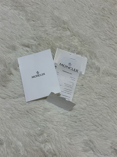 L 몽클레어 김현우 니트패딩 후루츠패밀리