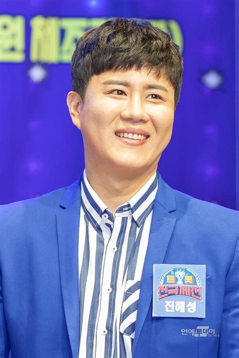 Today포토 ‘2021 트롯 전국체전 투어 진해성‘비주얼도 금메달